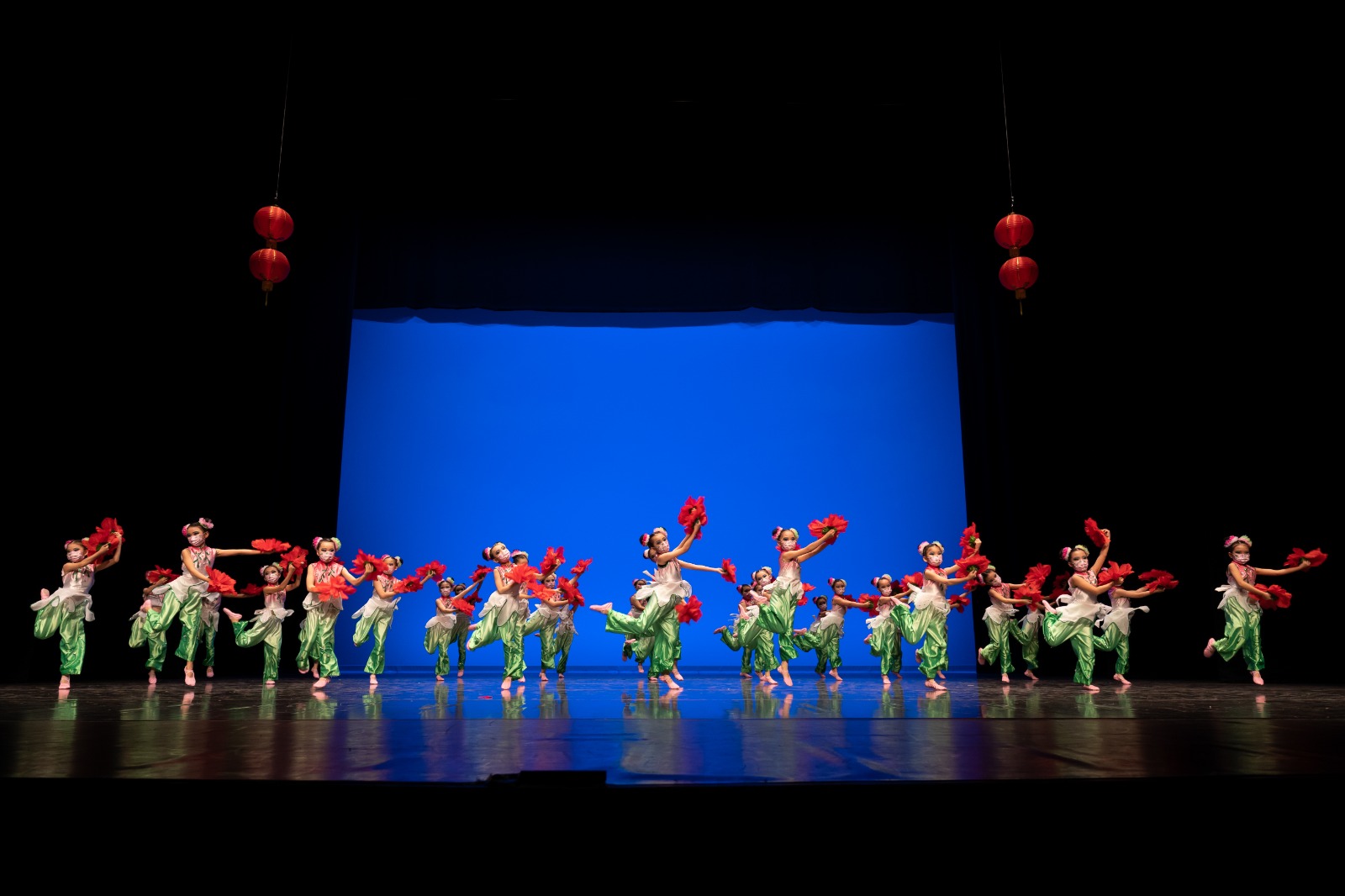 仁濟醫院羅陳楚思小學 YCH Law Chan Chor Si Primary School